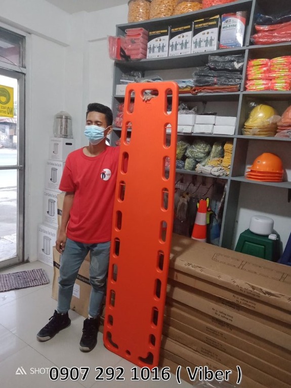 Plastic spine board w/strap 3, Commercial & Industrial, Construction ...