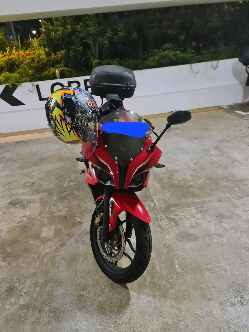 Pulsar RS200, Motorcycles, Motorcycles for Sale, Class 2B on Carousell