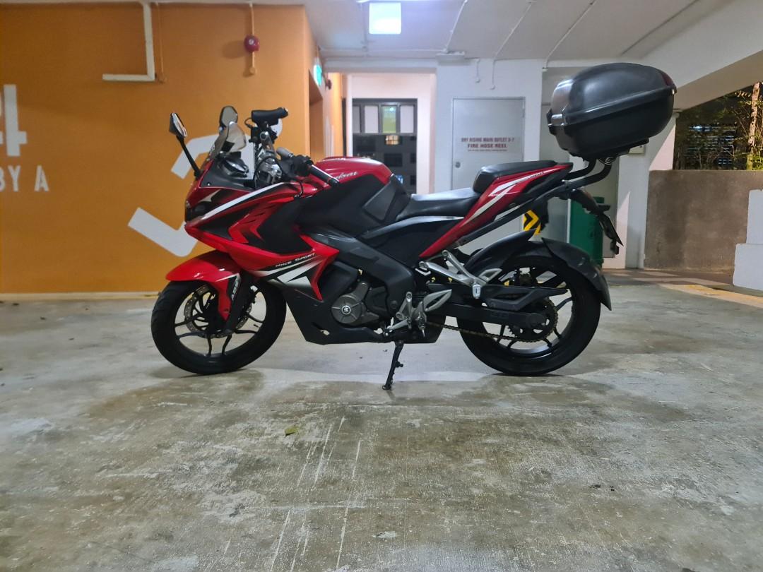 Pulsar RS200, Motorcycles, Motorcycles for Sale, Class 2B on Carousell
