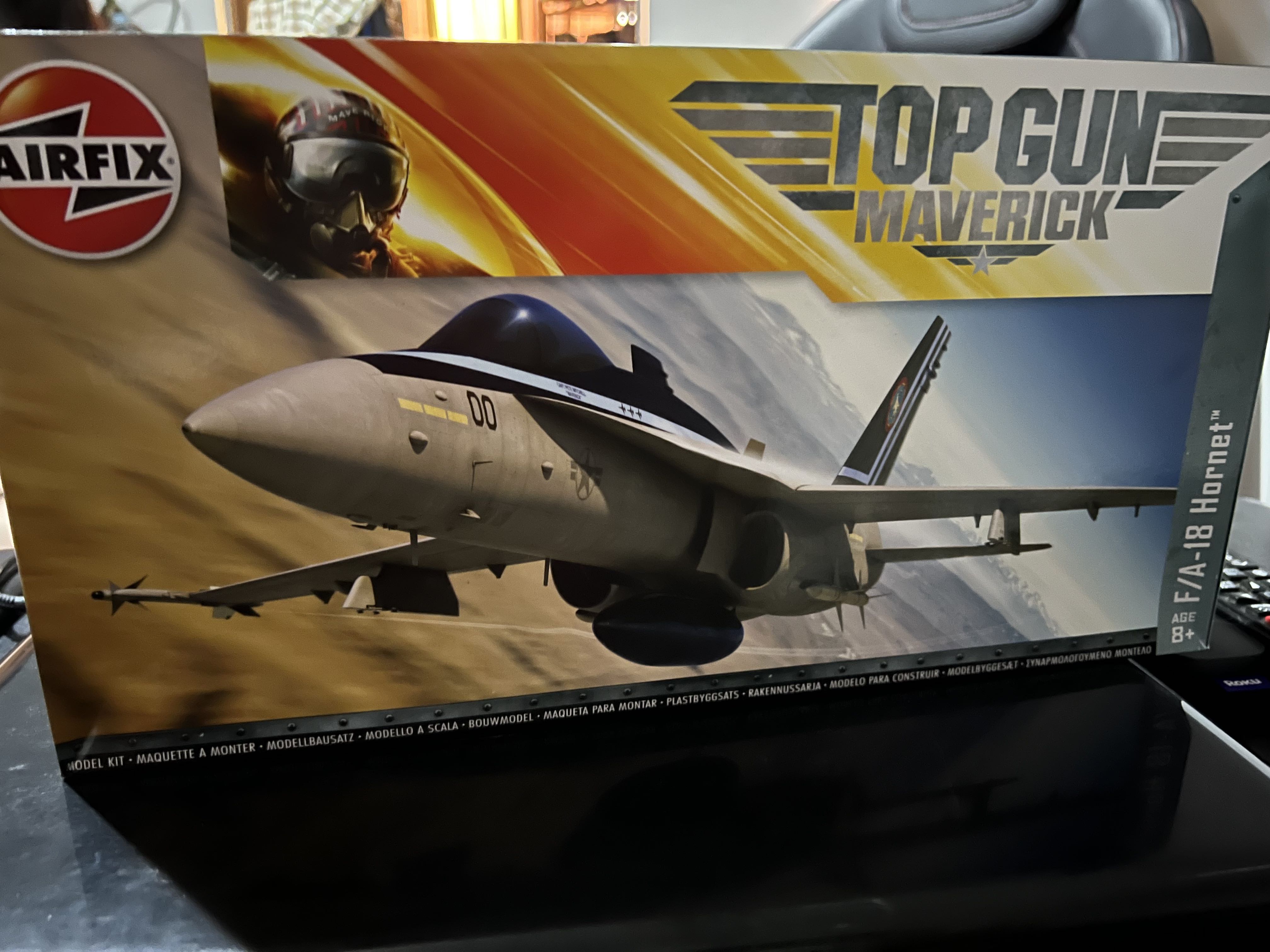 top gun maveric scale model airfix f18 hornet 1/72, Hobbies & Toys ...