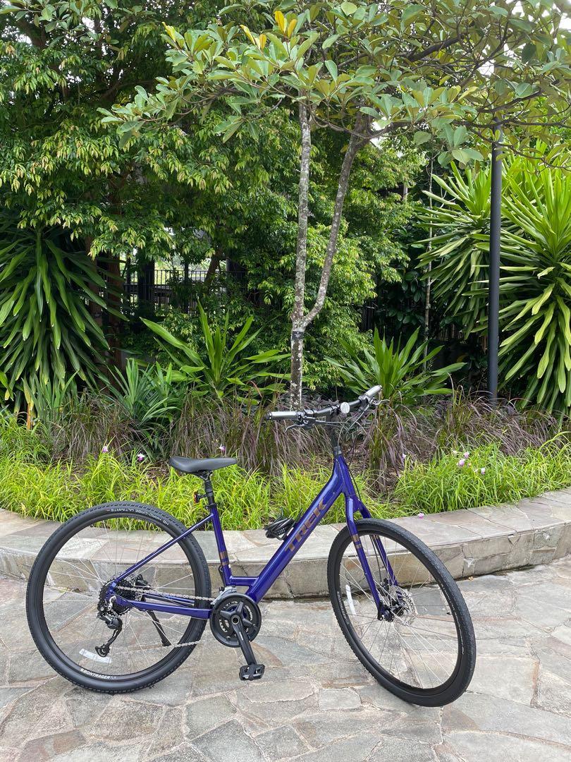 Trek Verve 3 Lowstep Hybrid Bicycle Bike Royal Purple, Sports Equipment ...