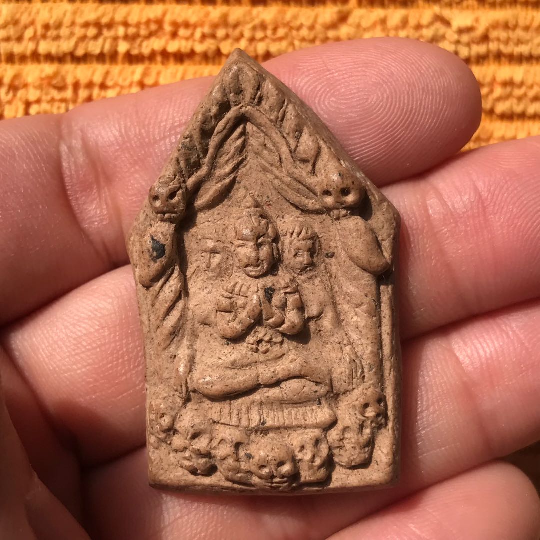 AJ Bess Khun Paen First Batch, Hobbies & Toys, Memorabilia ...