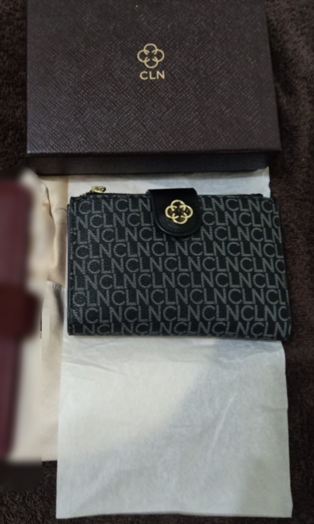 Celine wallet ( Aunthentic) with box, Women's Fashion, Bags & Wallets ...