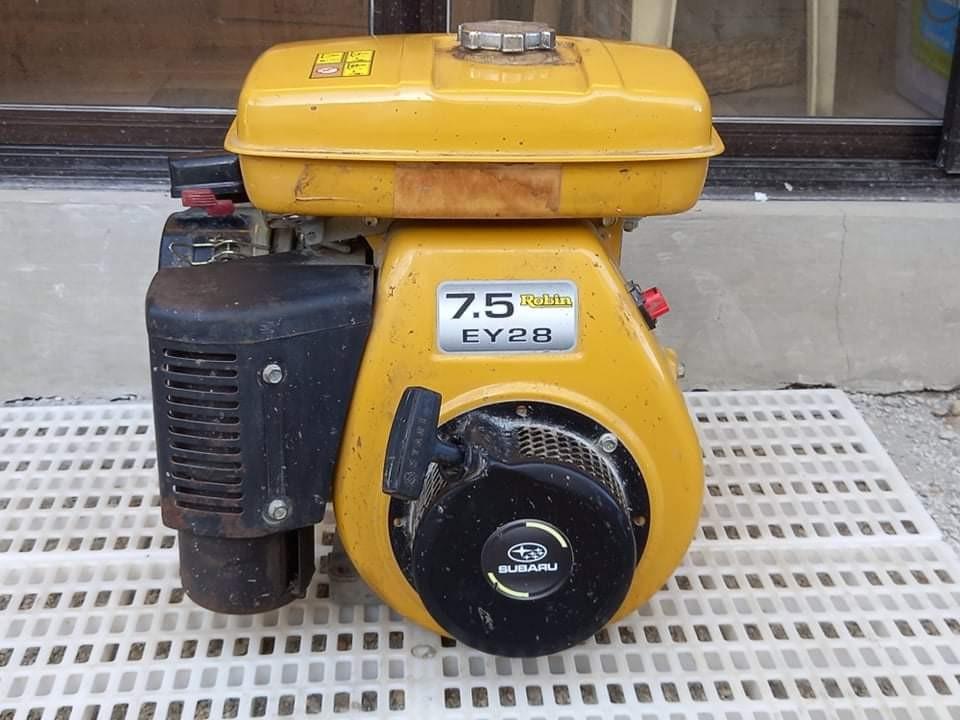 Concrete mixer with EY28 Robin Engine, Commercial & Industrial ...