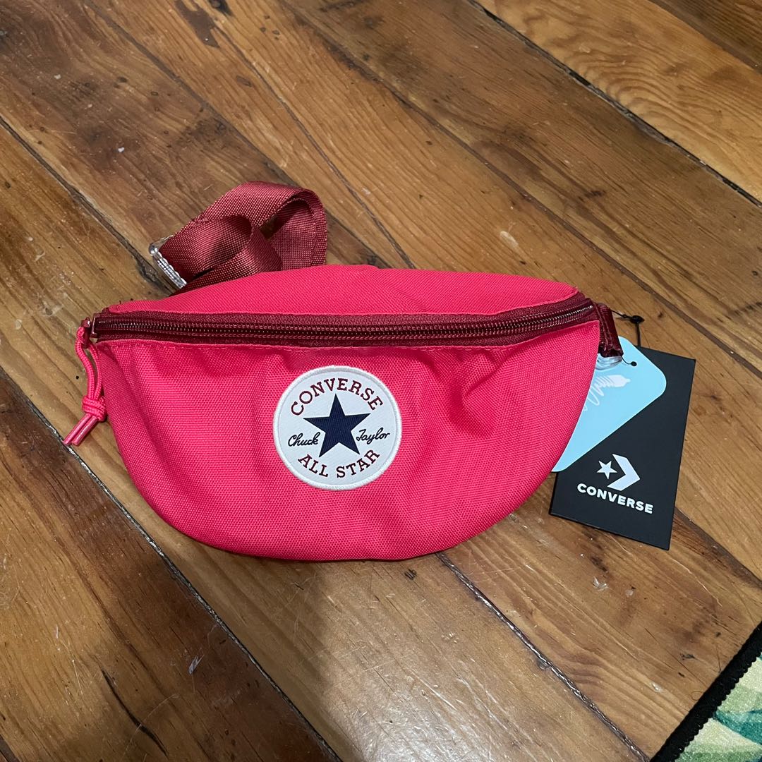 Converse Belt Bag, Women's Fashion, Bags & Wallets, Cross-body Bags on ...