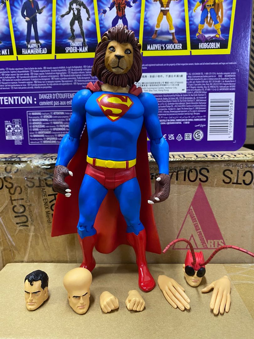 Dc direct Superman lion, 興趣及遊戲, 玩具 & 遊戲類 - Carousell