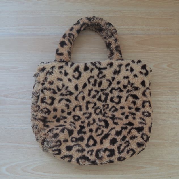 Fluffy Animal Bag, Women's Fashion, Bags & Wallets, Purses & Pouches on ...