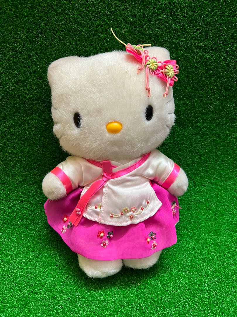Hello Kitty Hanbok HK, Hobbies & Toys, Toys & Games on Carousell