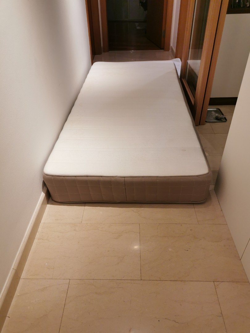 IKEA Hamarvik single pocket sprung matress, Furniture & Home Living ...