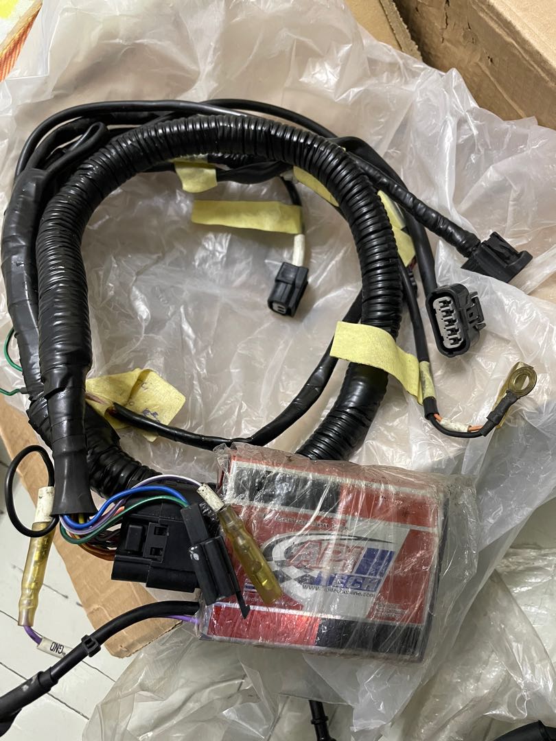 LC injection apitech conversion kit, Motorbikes on Carousell