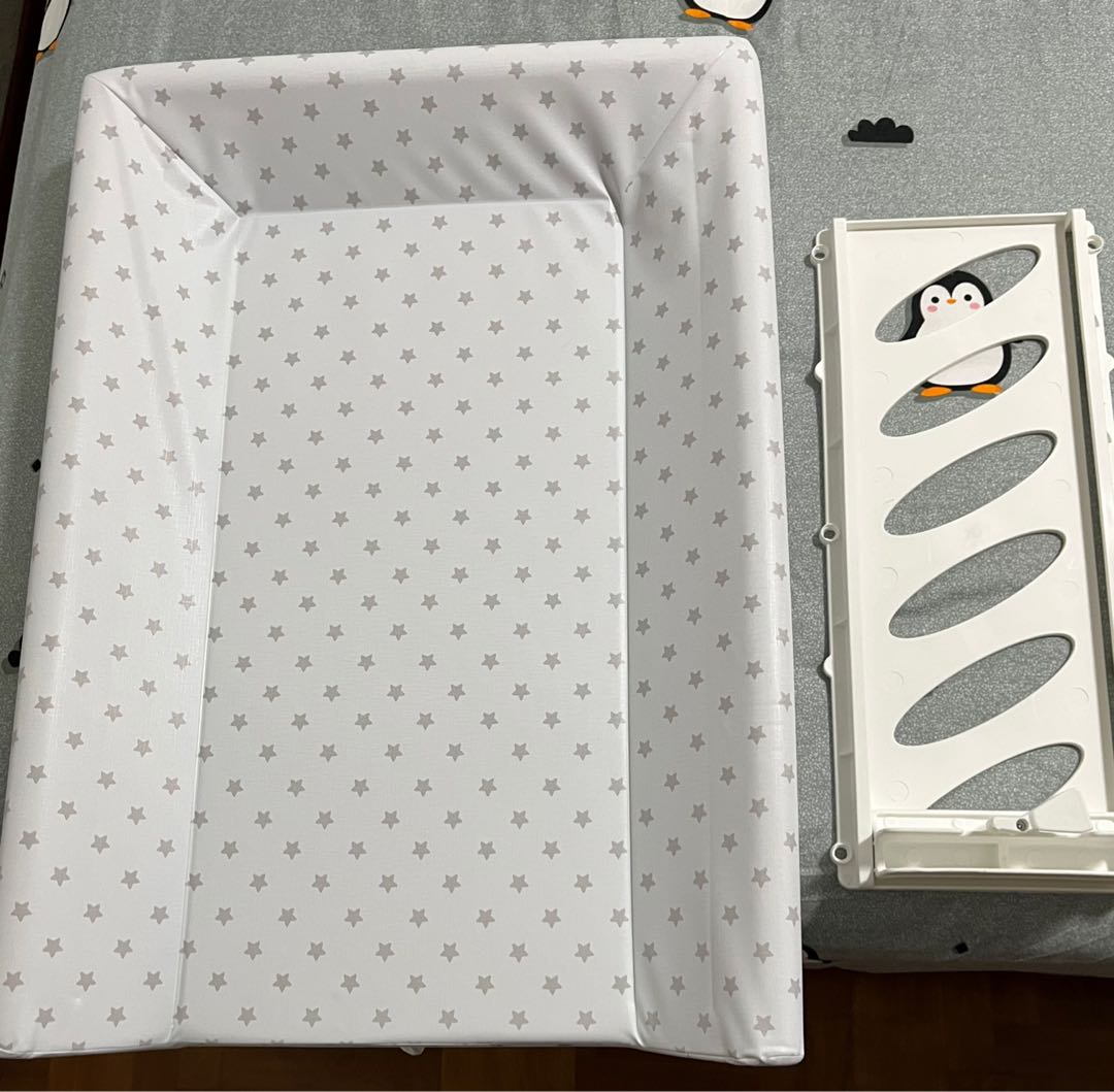 Micuna Diaper Changing Board (Attachable to baby cot), Babies & Kids ...