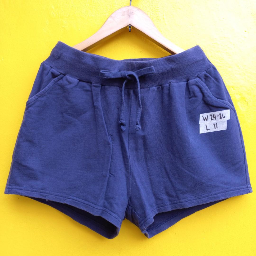 MW GARTERIZED SHORT, Women's Fashion, Bottoms, Shorts on Carousell