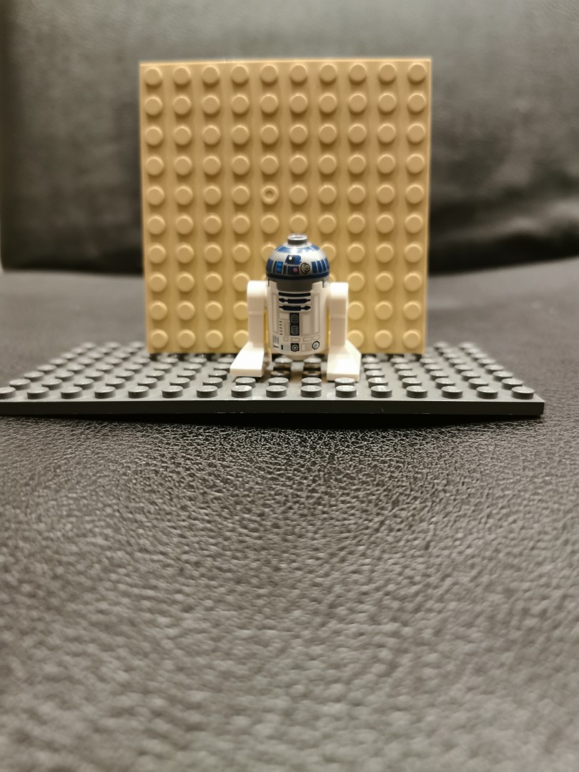 Original lego R2D2, Hobbies & Toys, Memorabilia & Collectibles, Vintage ...