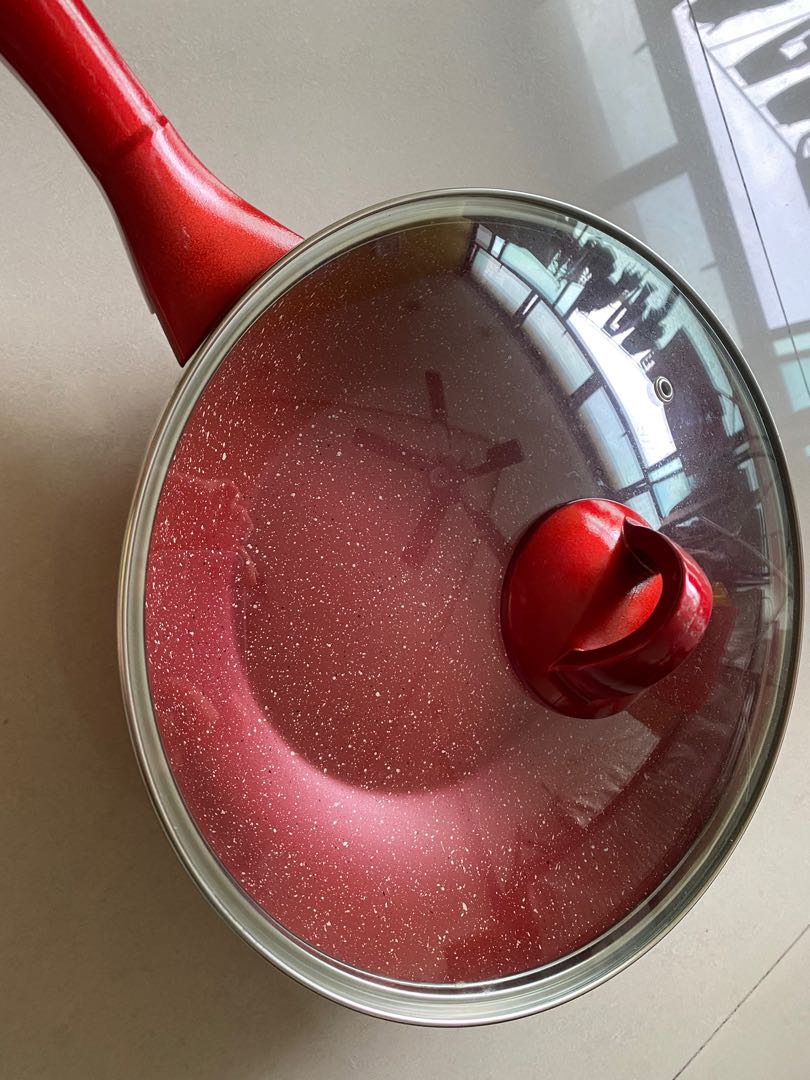 Pyrex Frying Pan 28cm, Furniture & Home Living, Kitchenware & Tableware ...