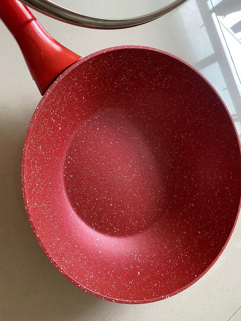 Pyrex Frying Pan 28cm, Furniture & Home Living, Kitchenware & Tableware ...