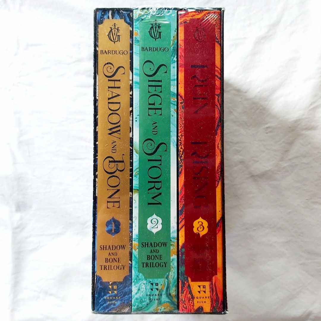 [Sealed] - Shadow and Bone box set (Grishaverse), Hobbies & Toys, Books ...