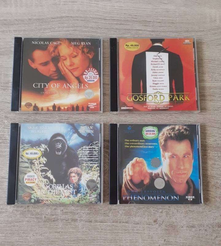 VCD film original 8, Musik & Media, CD, DVD & Lainnya di Carousell