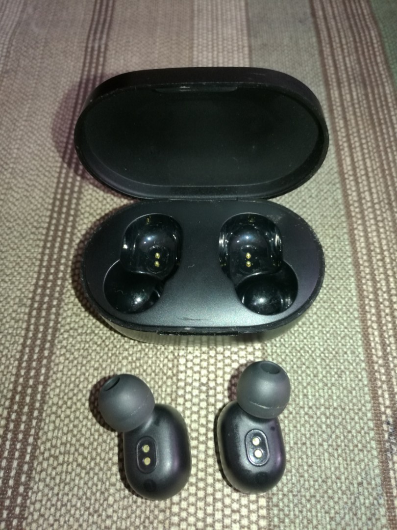 Xiaomi Mi Air Dots, Audio, Earphones on Carousell
