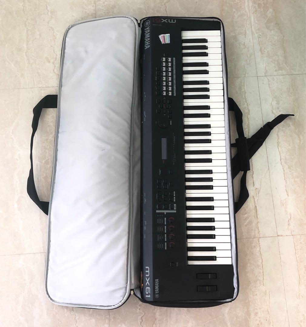 Yamaha MX61 Synth + Case , Hobbies & Toys, Music & Media, Musical ...