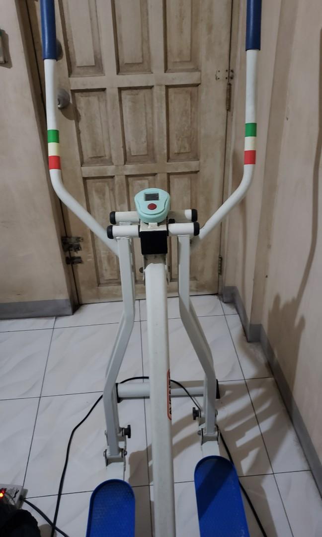 Avento Exercise Skywalker, Sports Equipment, Exercise & Fitness, Cardio ...