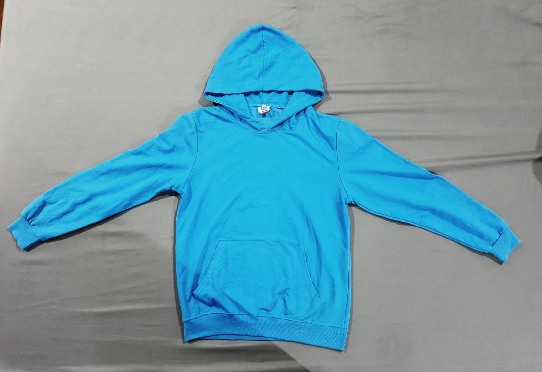 Plain Blue hoodie, Men's Fashion, Tops & Sets, Hoodies on Carousell