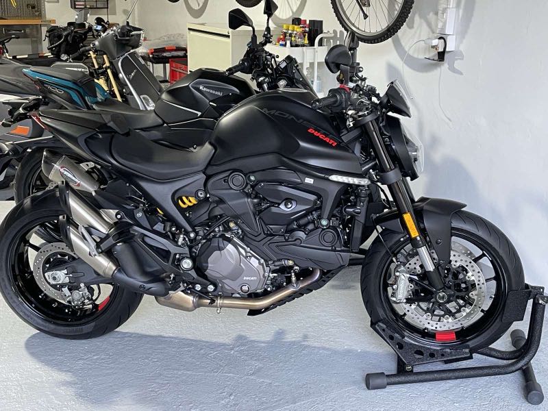 Ducati Monster 937 Plus 2022, Motorbikes, Motorbikes for Sale on Carousell