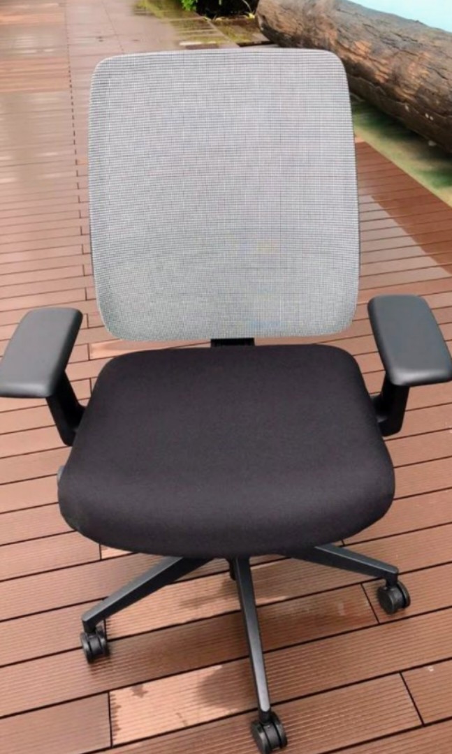 Haworth Aloha chair, Furniture & Home Living, Furniture, Chairs on ...