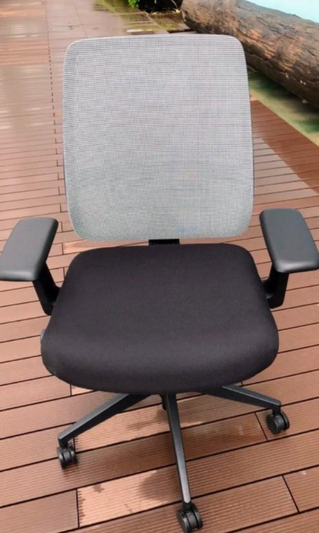 Haworth Aloha chair, Furniture & Home Living, Furniture, Chairs on ...