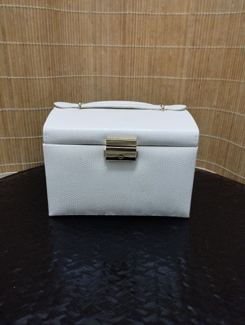 Jewellery Box Vanity Glamour Organizer, Furniture & Home Living, Home ...