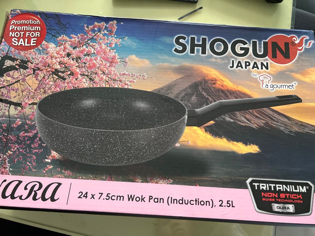 La Gourmet Stone Wok Pan, Furniture & Home Living, Kitchenware ...