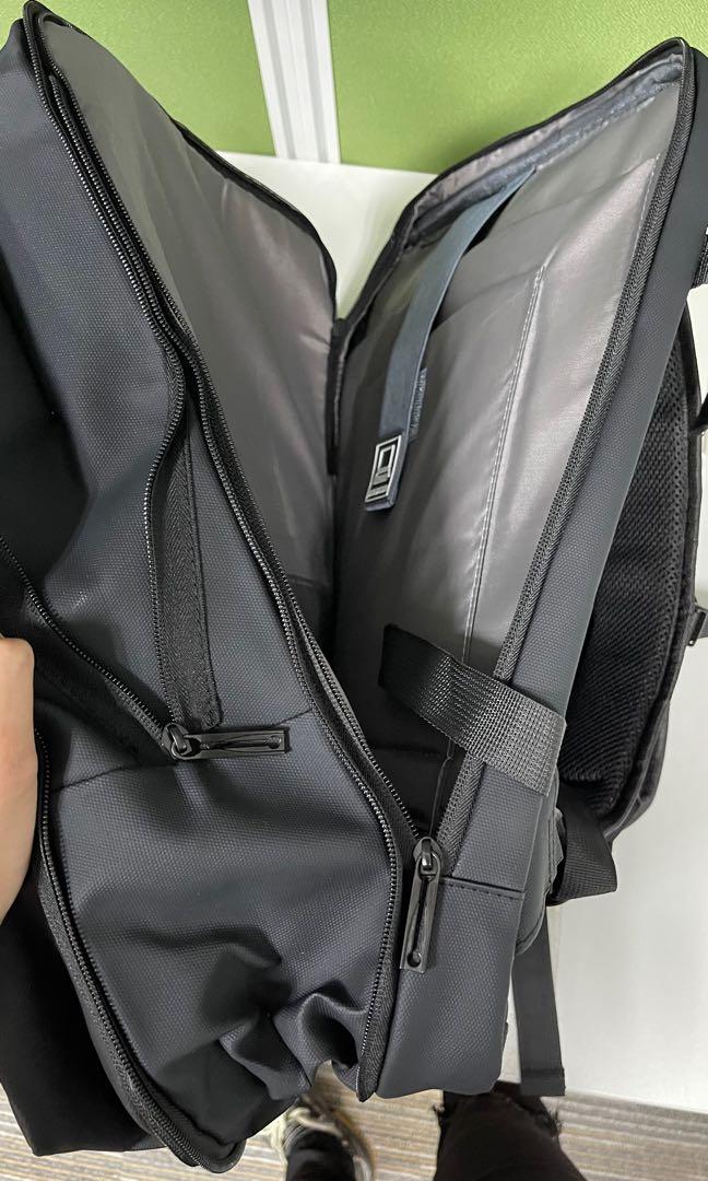Pfizer lab top bag., Men's Fashion, Bags, Backpacks on Carousell