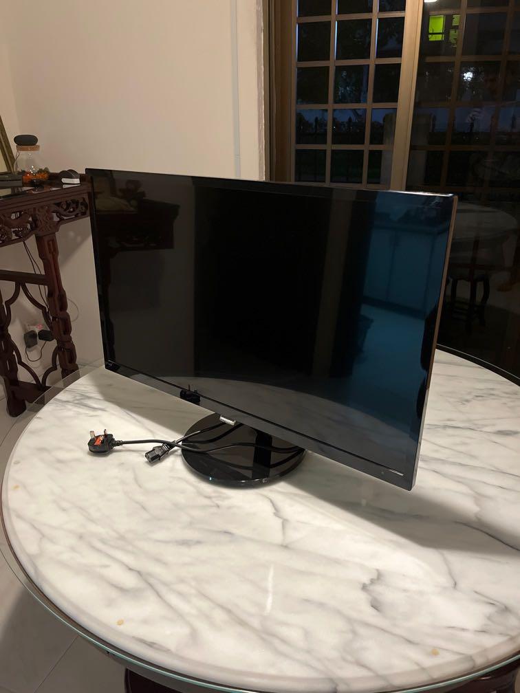 Philips 32 inch monitor, Computers & Tech, Parts & Accessories, Monitor ...