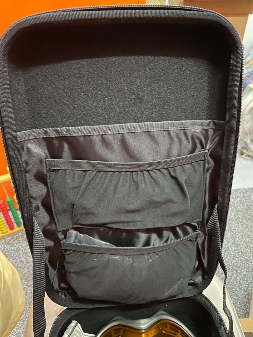 Ski Goggle storage carrier, Sports Equipment, Other Sports Equipment ...