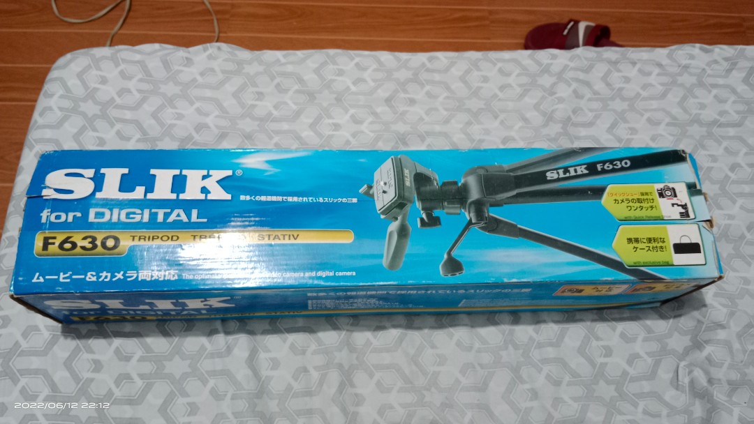 Slik f630 amera stand, Photography, Cameras on Carousell