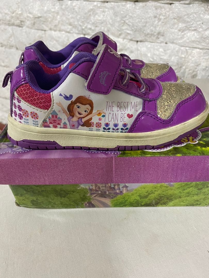 Sofia the First Sneakers, Babies & Kids, Babies & Kids Fashion on Carousell