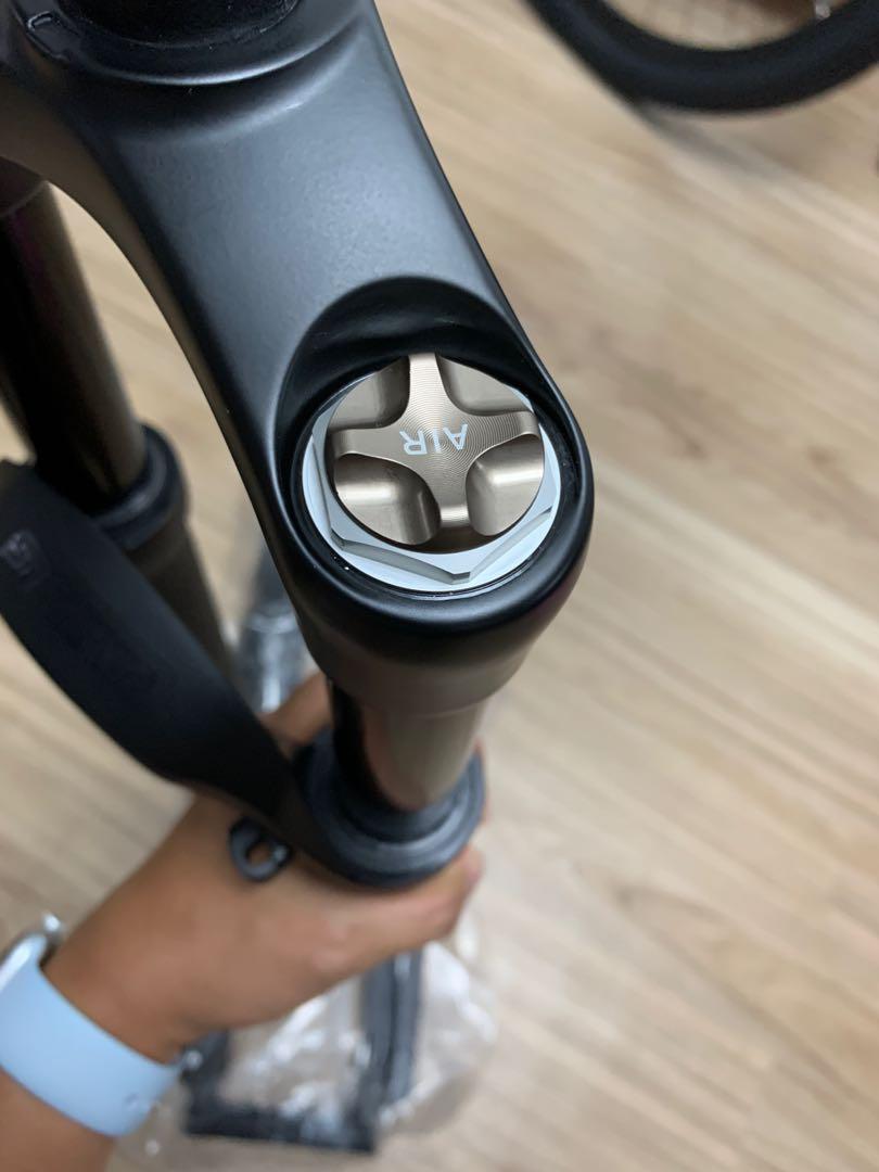 Sr suntour epixon mtb fork, Sports Equipment, Bicycles & Parts ...