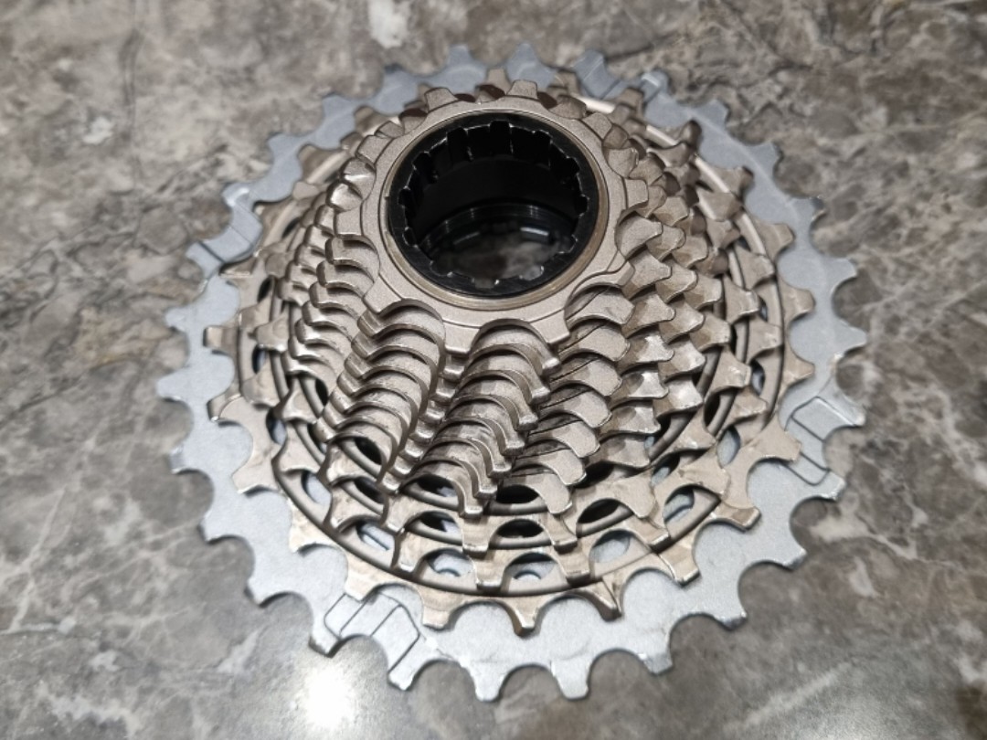 Sram Red AXS 10-28 Cassette, Sports Equipment, Bicycles & Parts, Parts ...