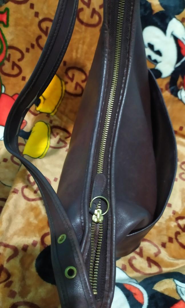 Vintage Coach Legacy 9058 Hobo Bag, Luxury, Bags & Wallets on Carousell