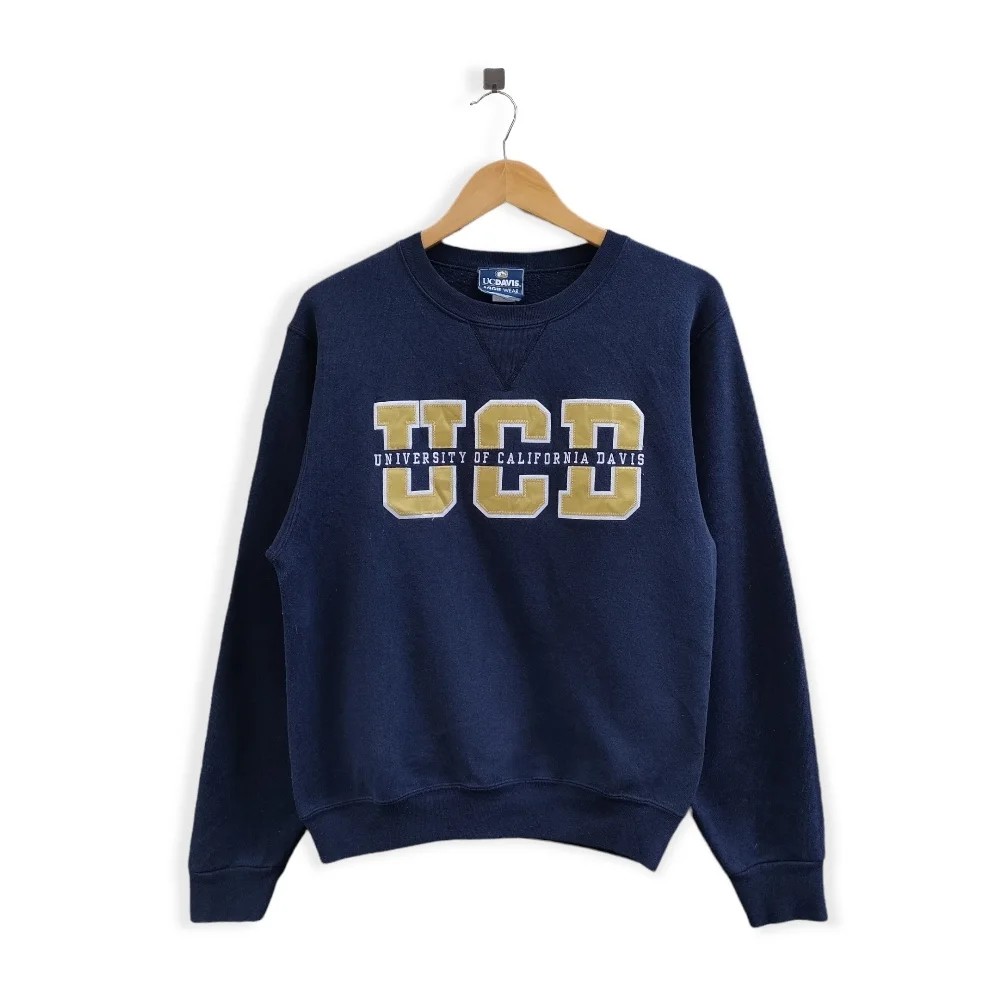 Vintage University of California Davis, Men's Fashion, Coats, Jackets ...