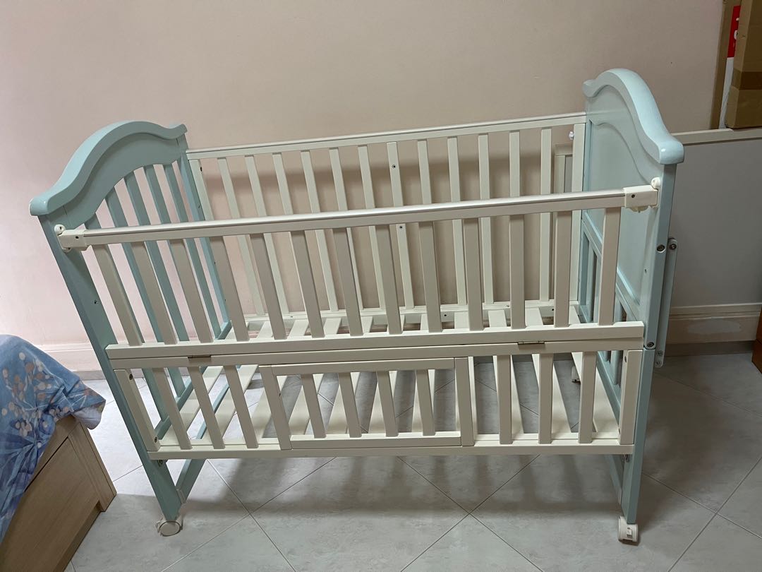 White & blue baby cot (teddy bear prince), Babies & Kids, Baby Nursery ...