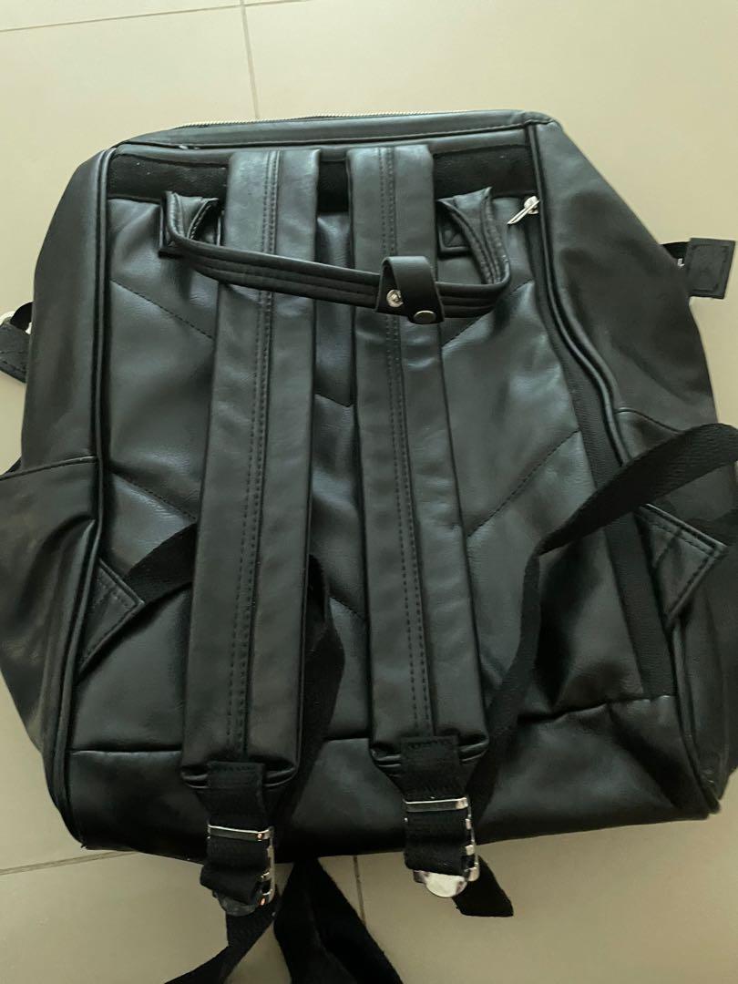 Anello backpack/leather / laptop backpack, Women's Fashion, Bags ...