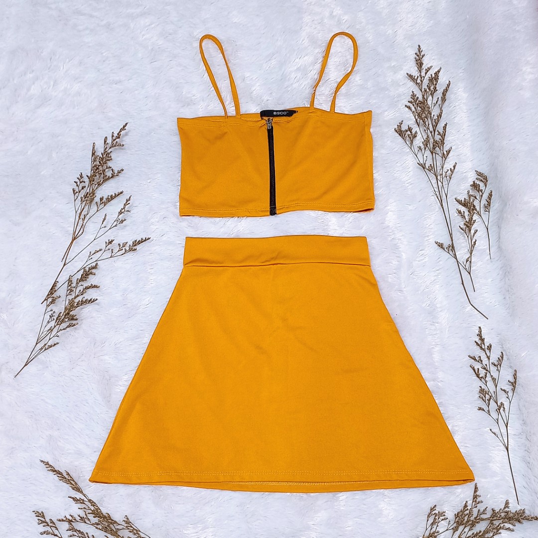 BSCO Crop Top Mini Skirt Coordinates, Women's Fashion, Dresses & Sets ...