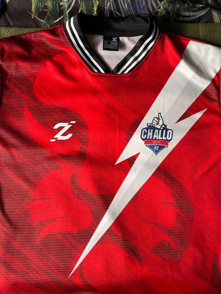 Challo FC special edition singapore XL, Everything Else on Carousell