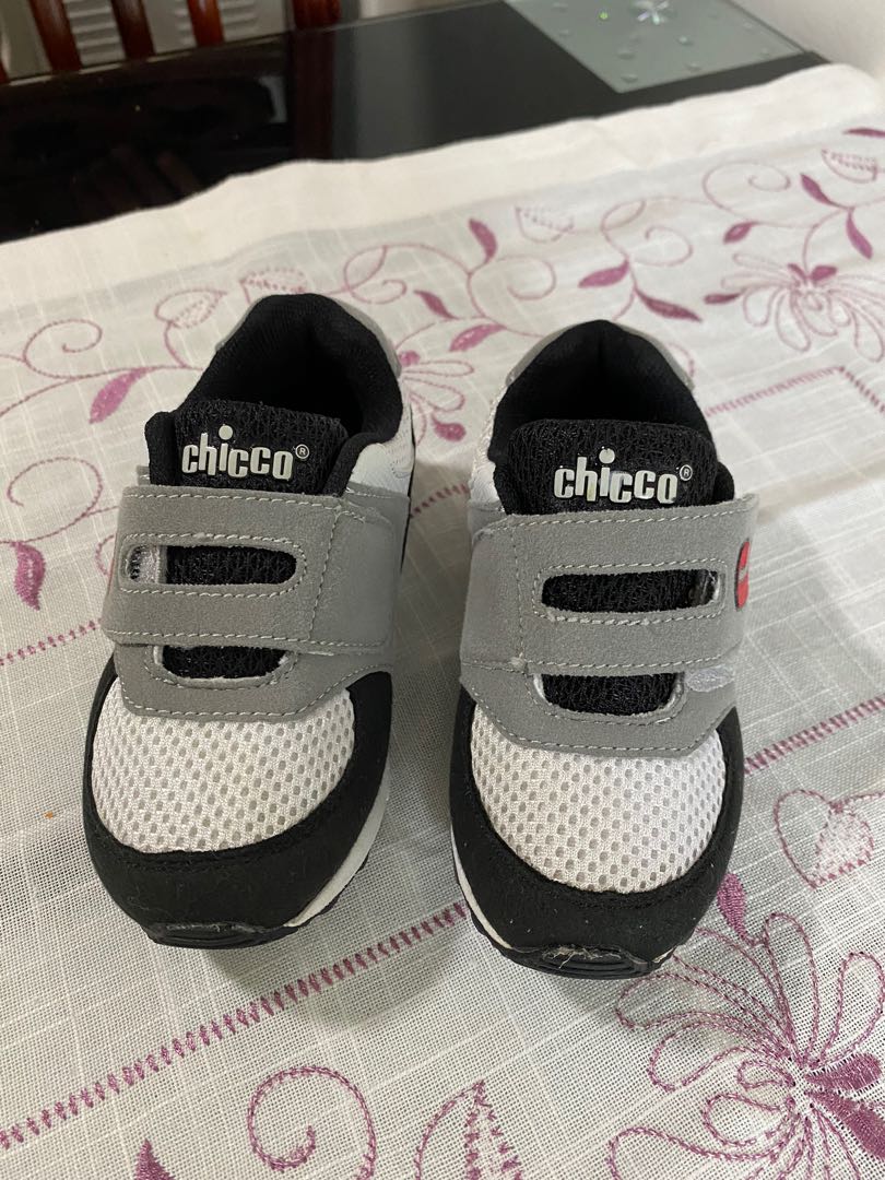 Chicco shoes, Babies & Kids, Babies & Kids Fashion on Carousell
