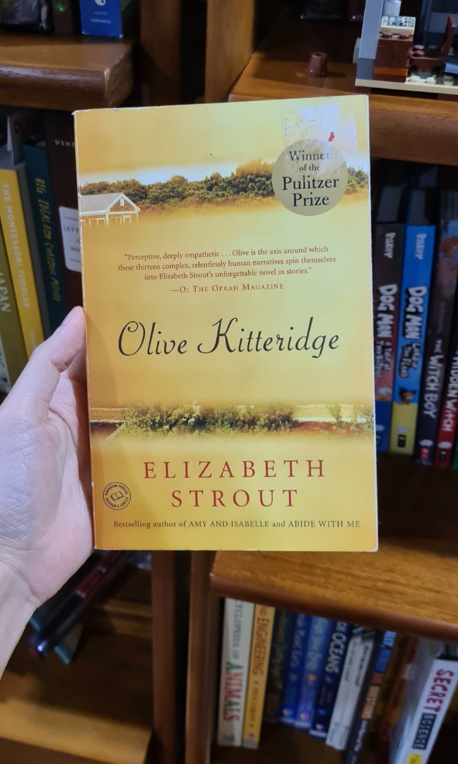 Elizabeth Strout - Olive Kitteridge, Hobbies & Toys, Books & Magazines ...