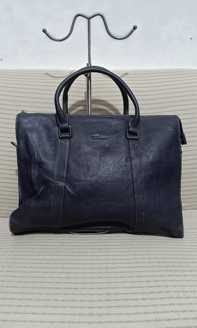 Lagayan ng laptop, Men's Fashion, Bags, Briefcases on Carousell