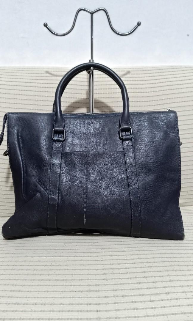 Lagayan ng laptop, Men's Fashion, Bags, Briefcases on Carousell