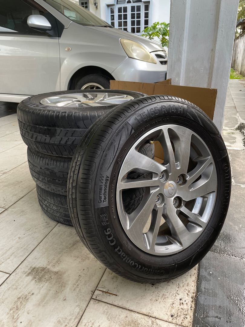 Rim dan Tayar tahun 2020 Myvi lama, Auto Accessories on Carousell
