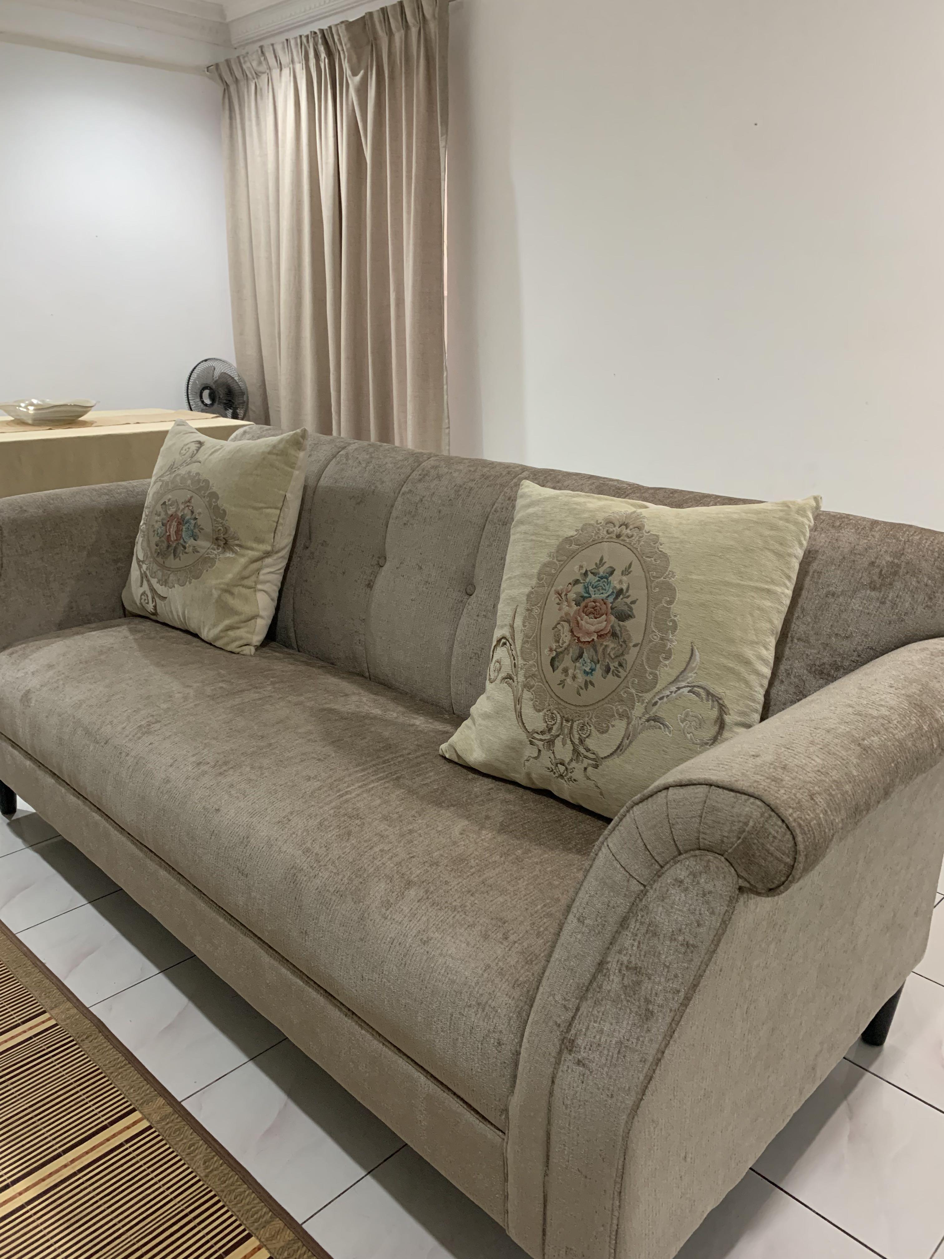 Sofa SSF, Furniture & Home Living, Furniture, Sofas on Carousell