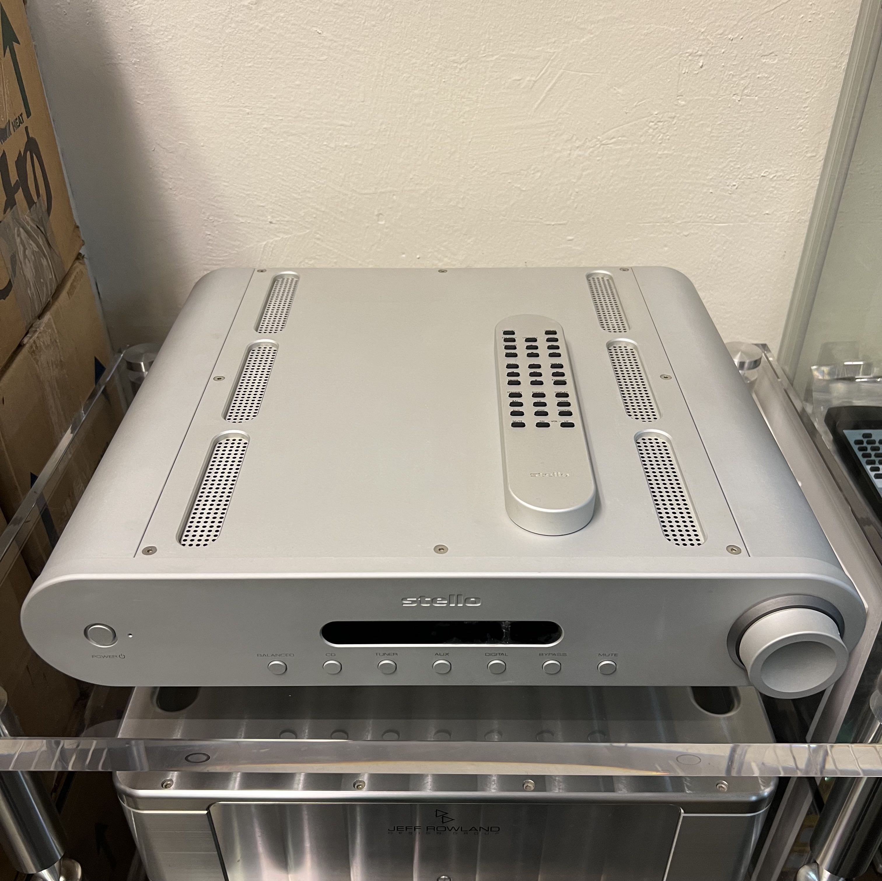 Stello Ai500 Integrated Amplifier and D/A Converter, Audio, Soundbars, Speakers & Amplifiers on ...